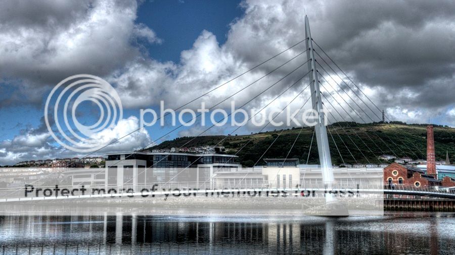 River Tawe, Swansea, Wales | Photo Maestro