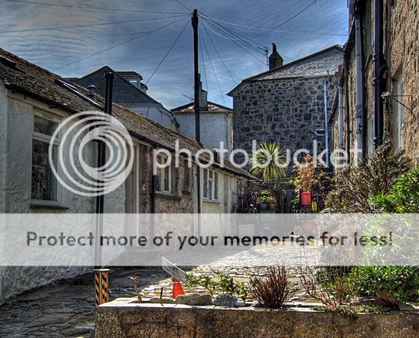 Behind Back Road West in St Ives, Cornwall | Photo Maestro