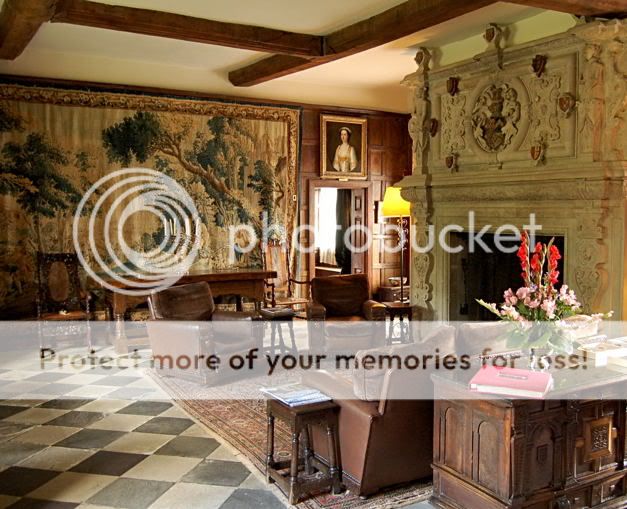 Baddesley Clinton, Solihull – Inside | Photo Maestro